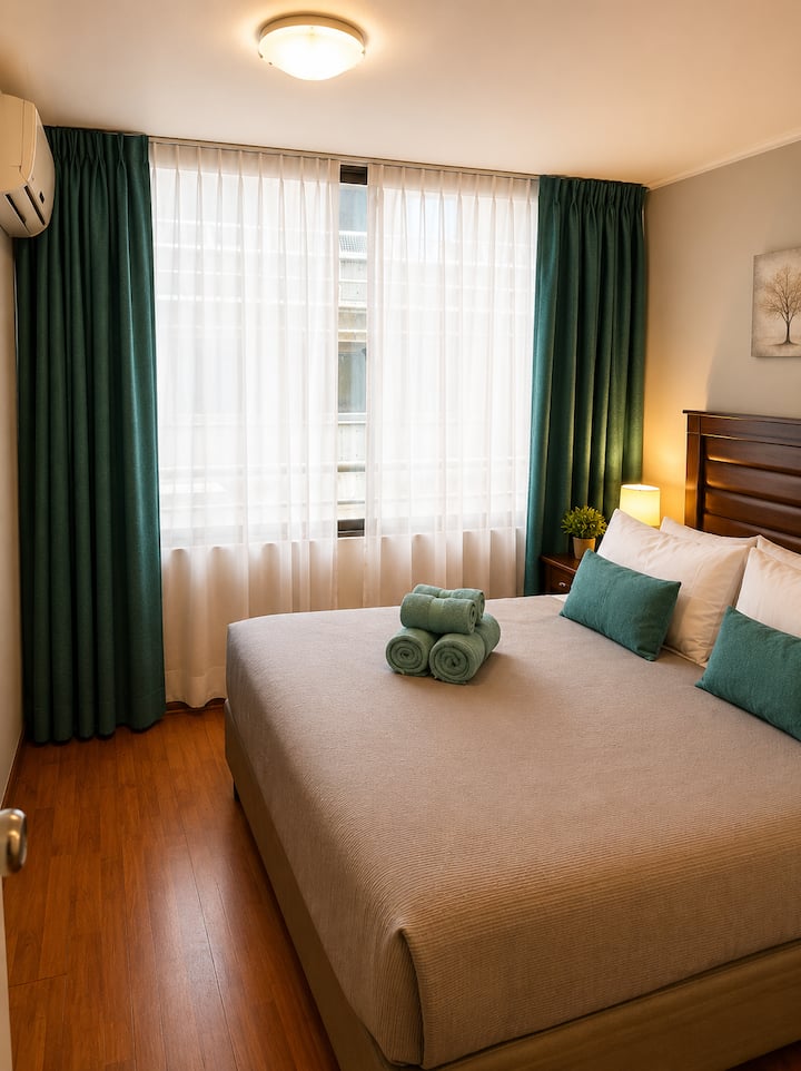 Moderno Apartamento Triple | Aire Acond. - Santiago, Chile