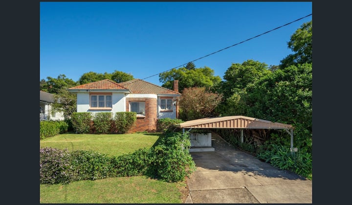 Comfortable Curzon - Highfields