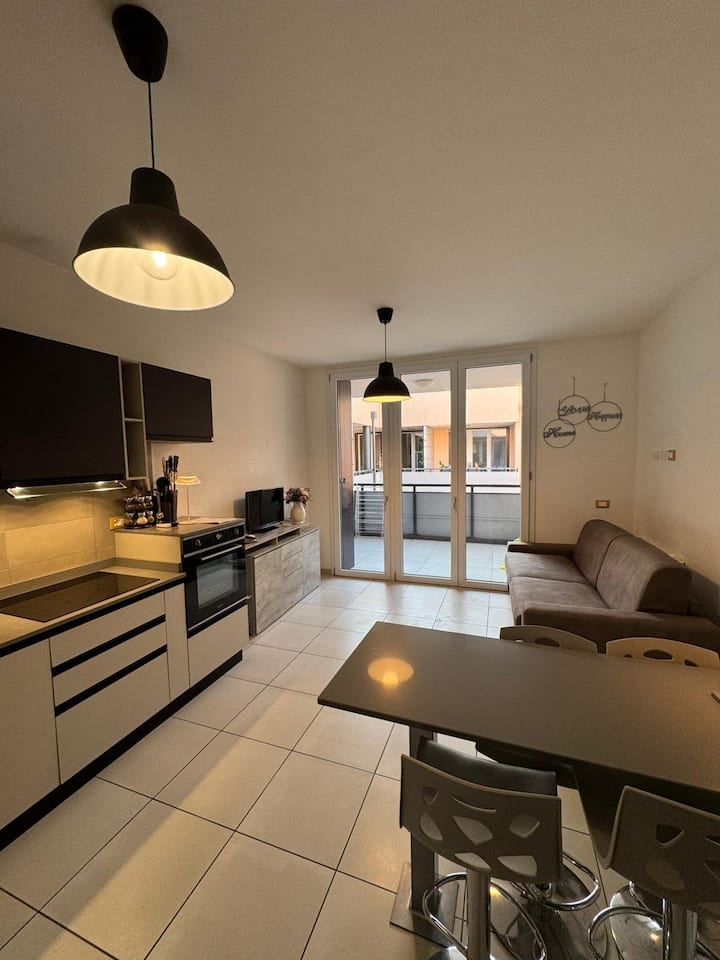 Fiera Living - Bologna Station - Free Parking - Bentivoglio