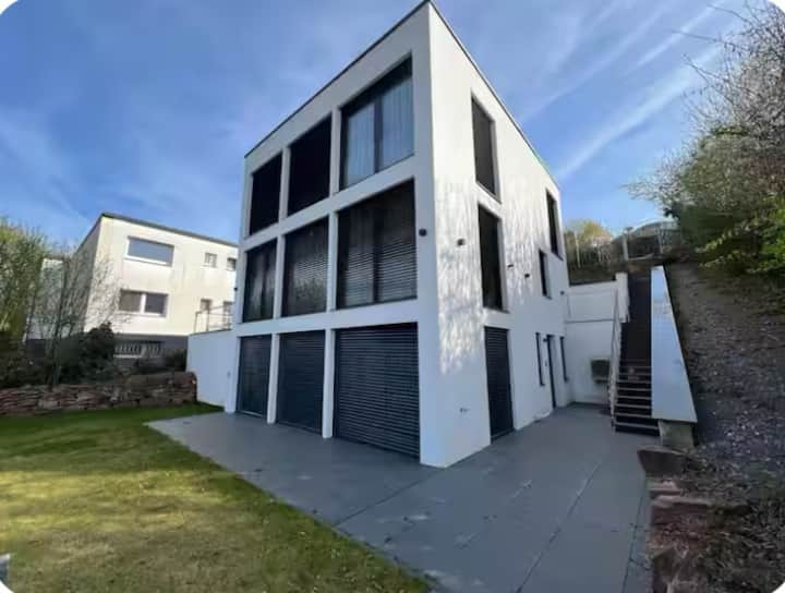 Karlsruhe Finest Apartment 3 - Waldbronn