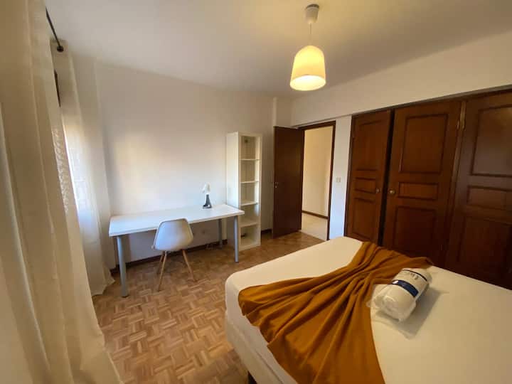 Apartamento Simples Para Férias - Peniche