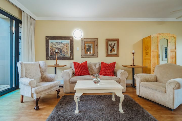 2 Bedroom-fabulous 4 Sleeper @17onwellington - George