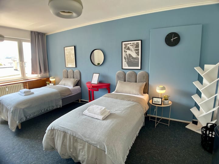 Urban Haven-central-5 Single Beds-wlan-washing - Stuttgart