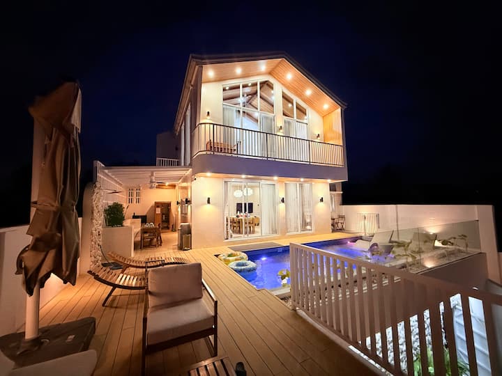 The Happÿ Cabin Rizal | Skyline & Lake Views - Binangonan