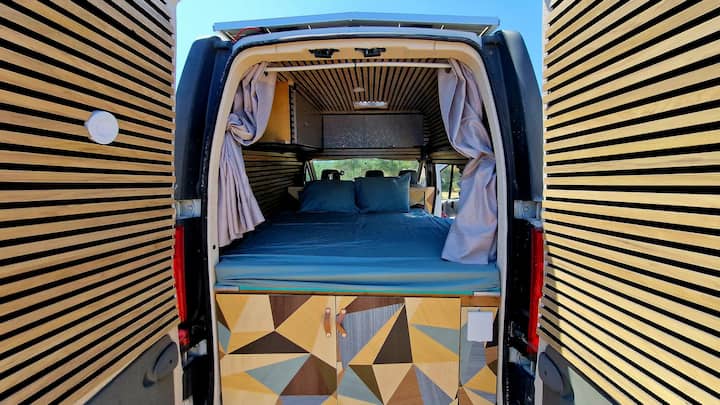 Avanvera Adventure Campervan - Palma