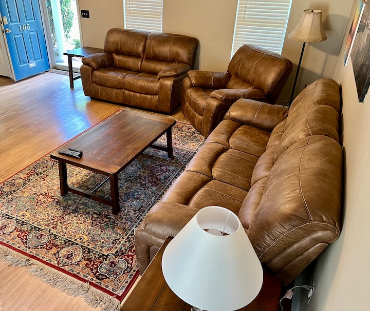 Updated Clemson Home In Nice Neighborhood - Clemson, SC