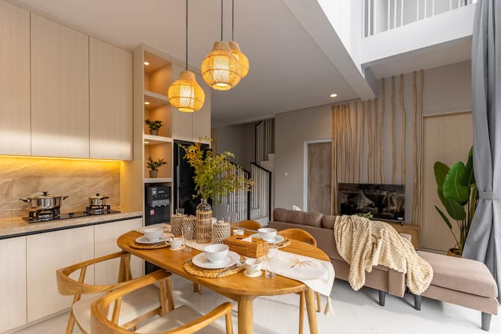 1 Gate System Spacious 1 Br Private Villa | - Kuta Selatan