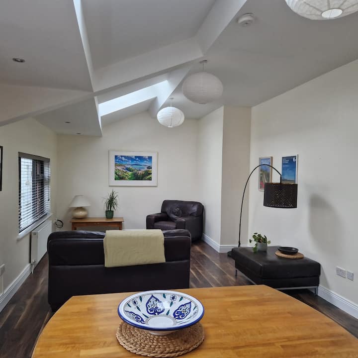 Modern City Centre Apartment - Kilkenny