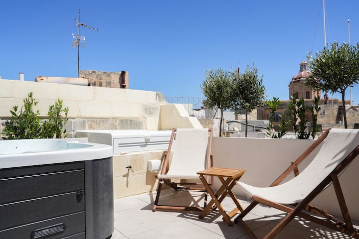 No 14 House - Double Bed Room With Terrace - Malta