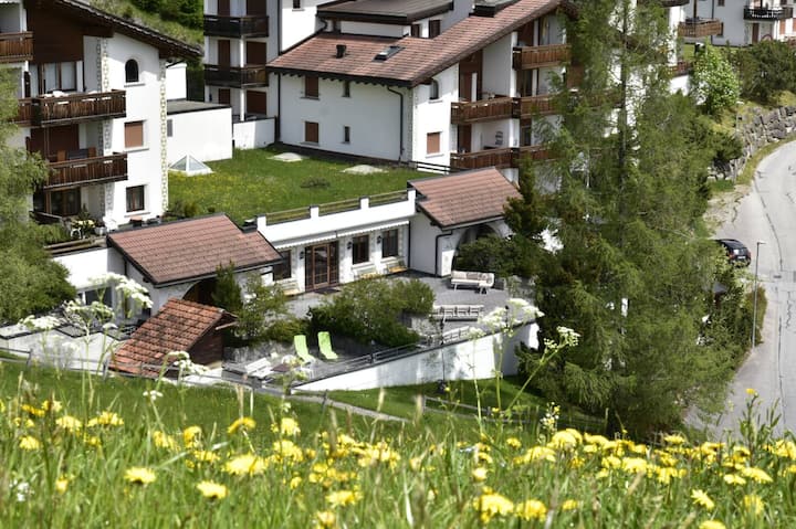 Elafora - Heimelige 2 Zi-wohnung Mit Top-aussicht - Savognin