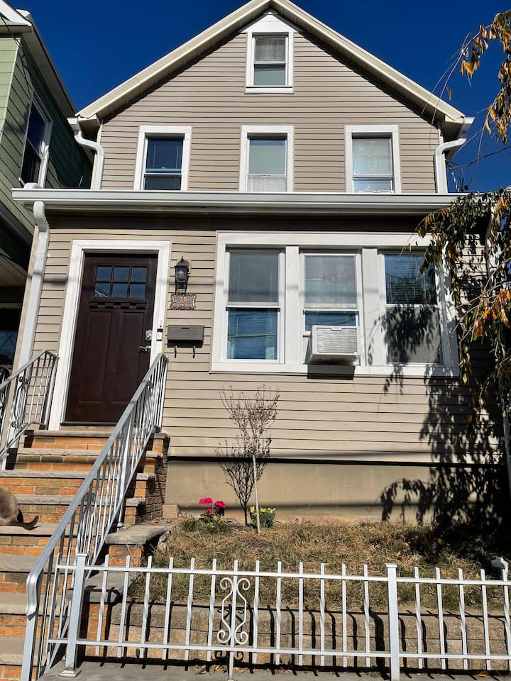 Blue Sanctuary Bedroom Close To Nyc - Staten Island, NY