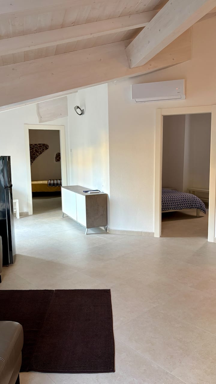 Grande Appartamento Con Terrazza
Borgo 14 - Noli