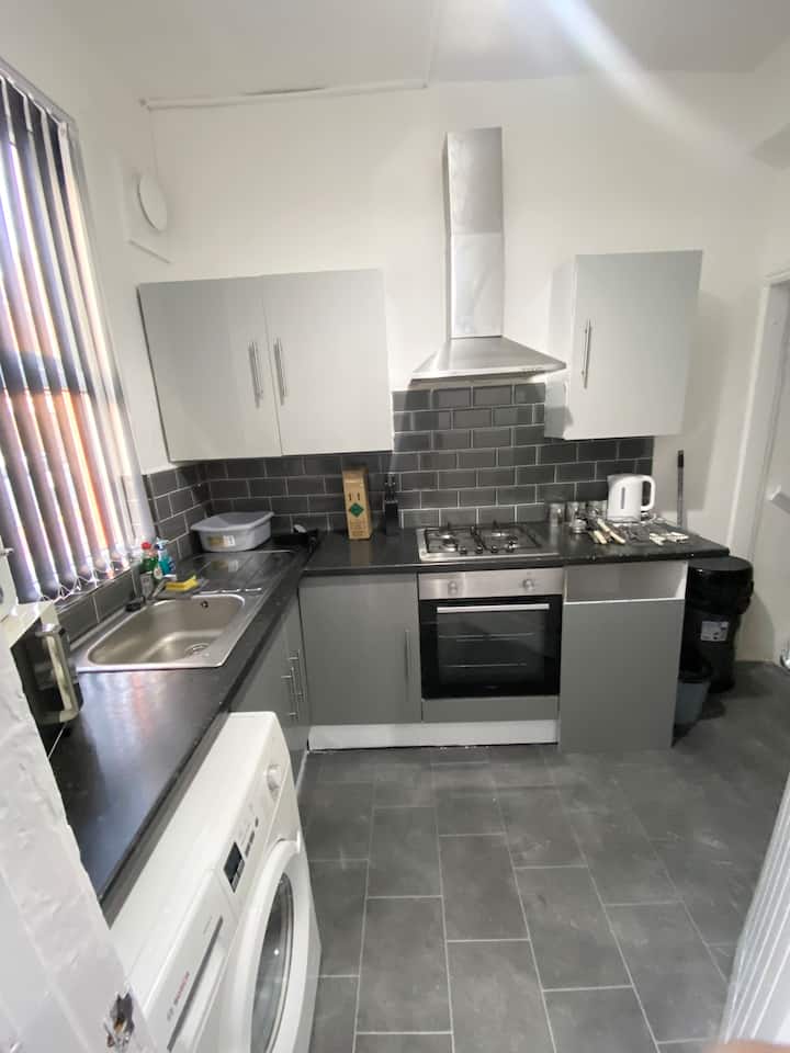 *Comfy, 2 Bedroom House* - Wetherby