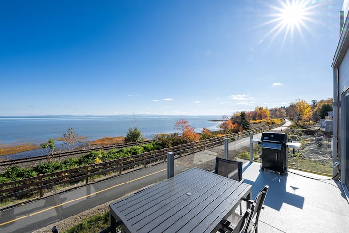 Havre Du Loup 1227: Vue Sur Le Lever Du Soleil - Baie-Saint-Paul, QC