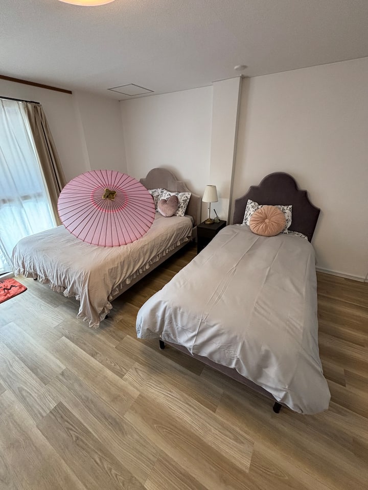 泊まりたい宿ランキング1位！心斎橋、大阪城、神戸、奈良、usjどこにでも行ける非常に便利な宿 - Ōsaka