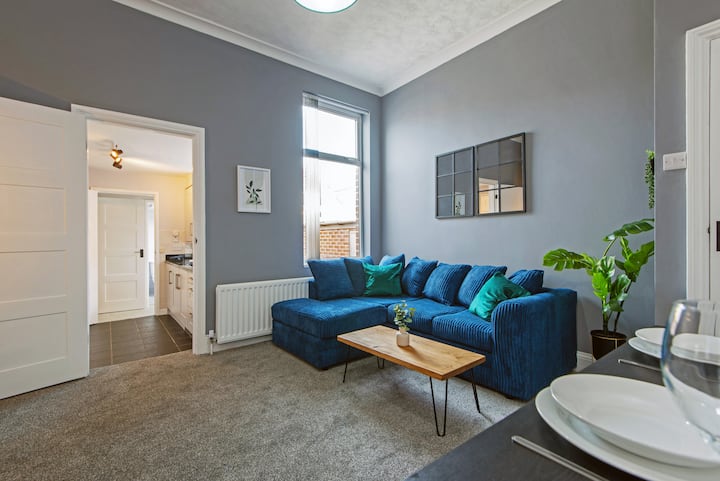 Perfect 3bed For Contractors & Families - Parking! - Sunderland