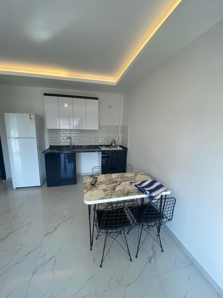 Lüks Denize Sıfır 1+1 Daire - Erdemli