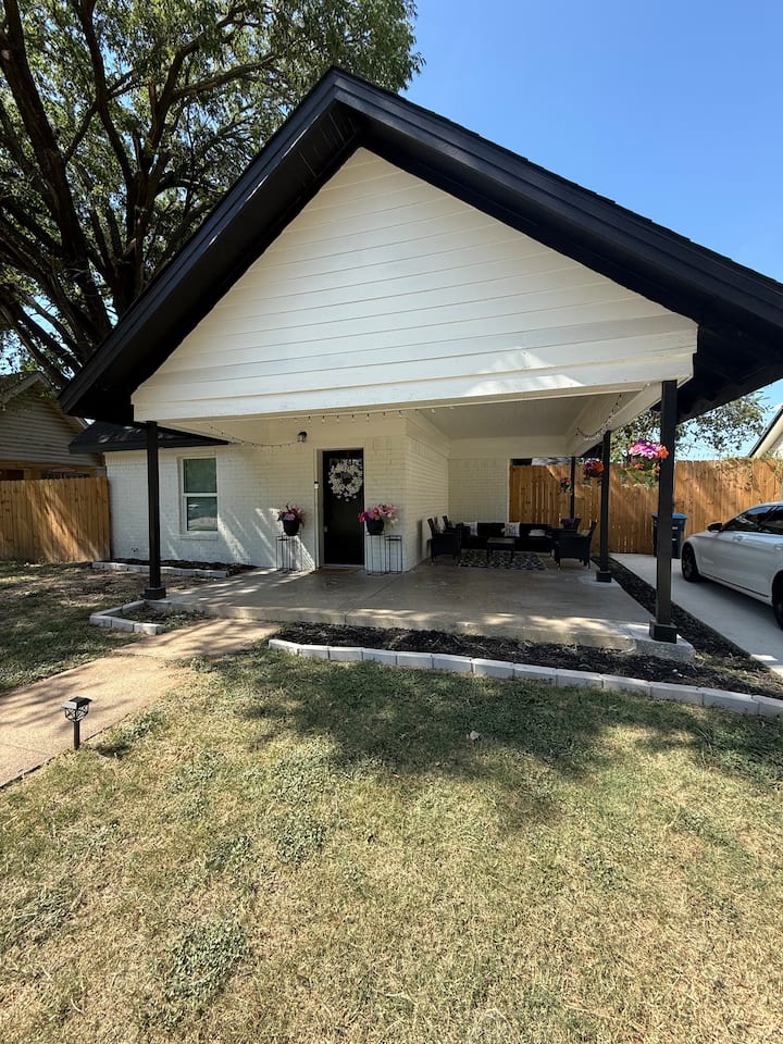 Spacious 3 Bedroom 2 Bath Home In Downtown - Stop 6 - Fort Worth