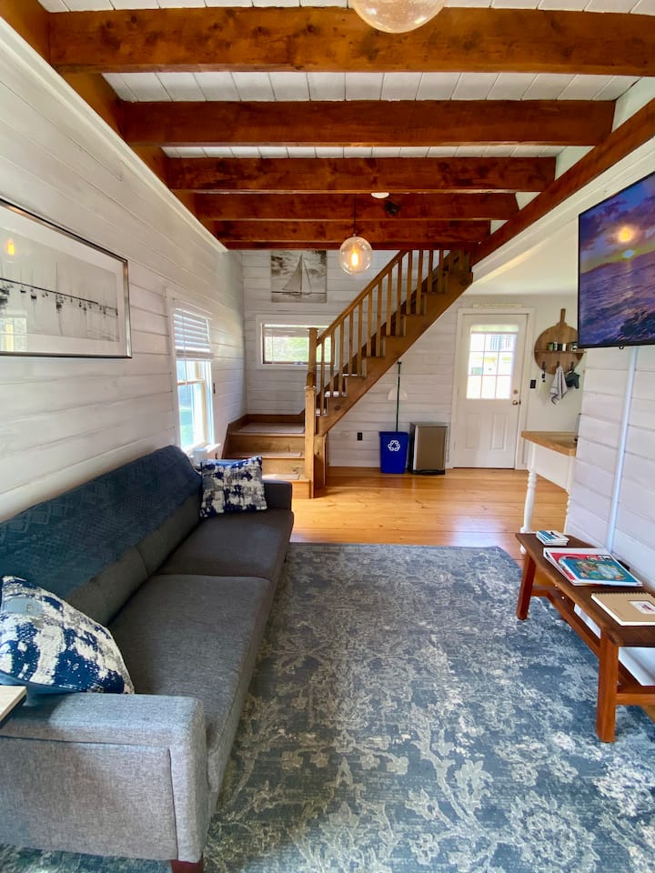 Intimate Ocean View - 1 Mi. To Beaches, 2 To Kport - Kennebunk, ME