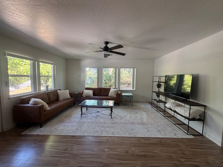 Sonora Suite - Sonora, CA