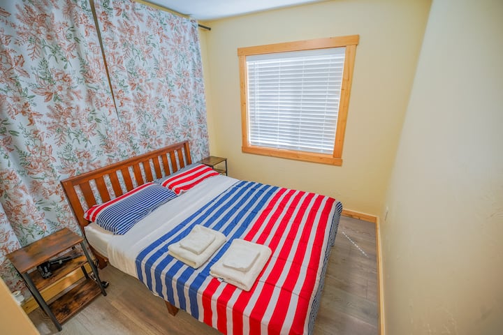 Yellowstone Horizon Hideaway - West Yellowstone, MT