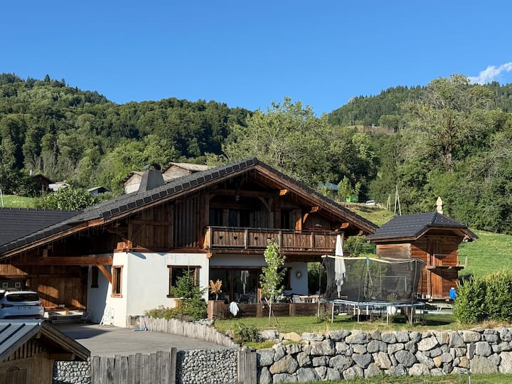 Chalet Avec Un Bel Extérieur - Samoëns
