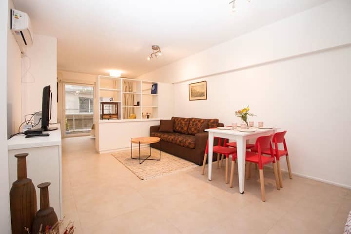 Cozy & Modern Apt | Best Area In Ba - 