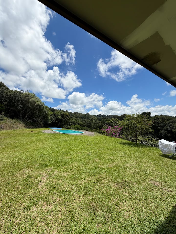 Sítio Familiar Com Piscina, Açude E Lazer. - Garibaldi
