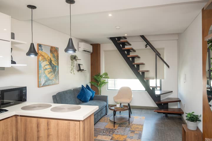 Dúplex Moderno | Wifi Y Ubicación Ideal - Colombia