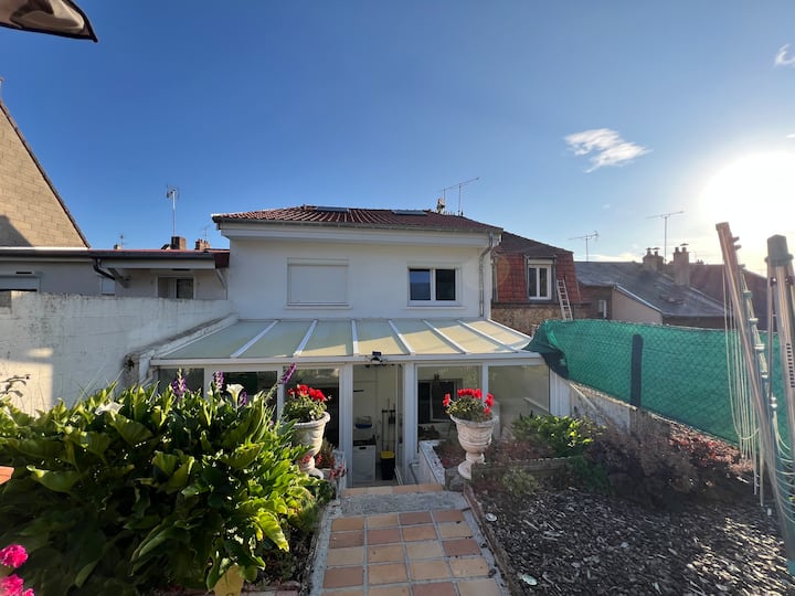 Chambre Maison De Ville - Albert