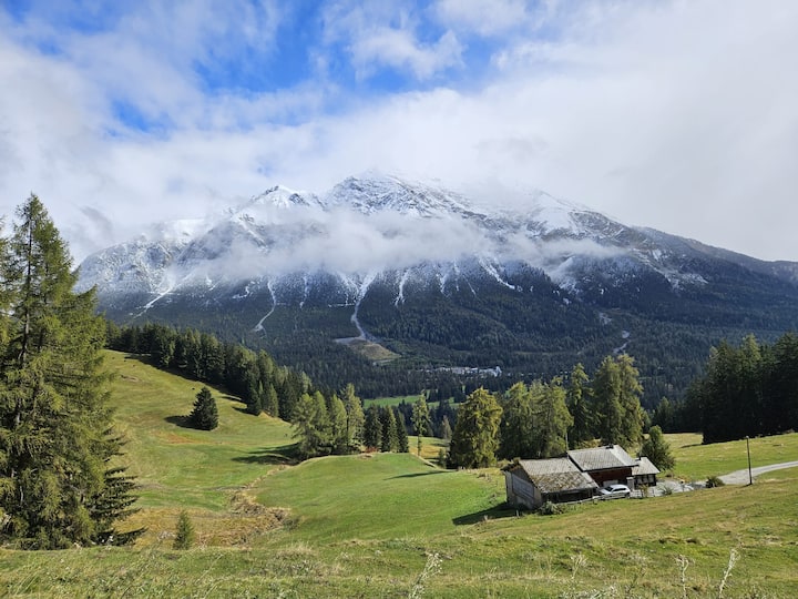 Heimeliges Maiensäss Für Bis Zu 8 Personen - Arosa