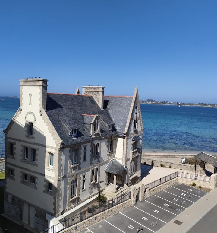 Appartement Idéalement Situé - Saint-Pol-de-Léon