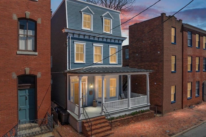 The Anchored Stay: Spacious, Walkable & Parking - Arnold, MD