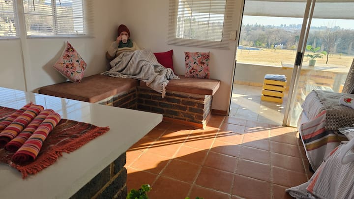 Kwamanzi Guest Farm - Standard Chalet - Magaliesburg