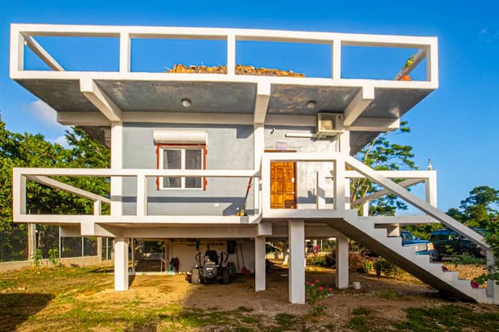 Charming Apt In Coconut Orchard - Belize