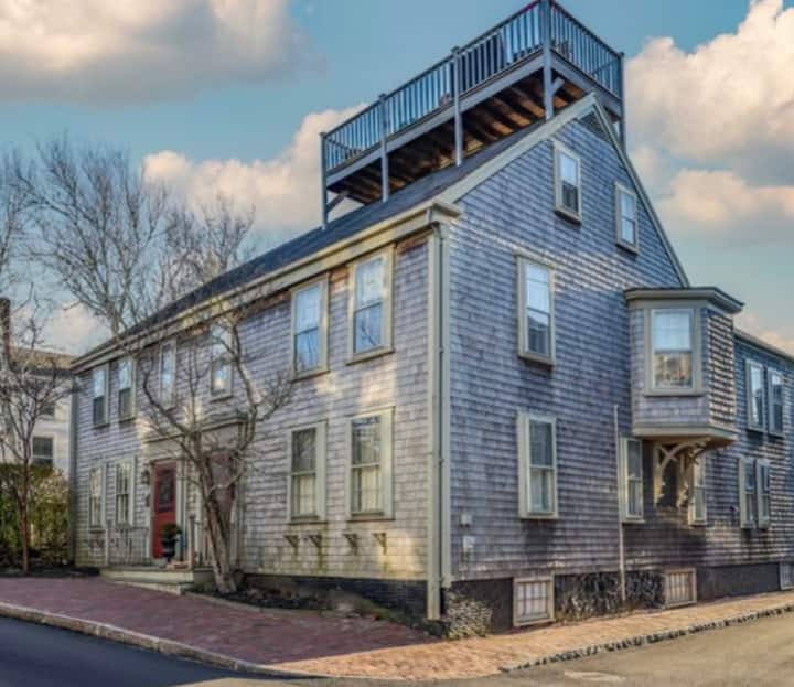 Newly Renovated In-town Gem - Nantucket, MA