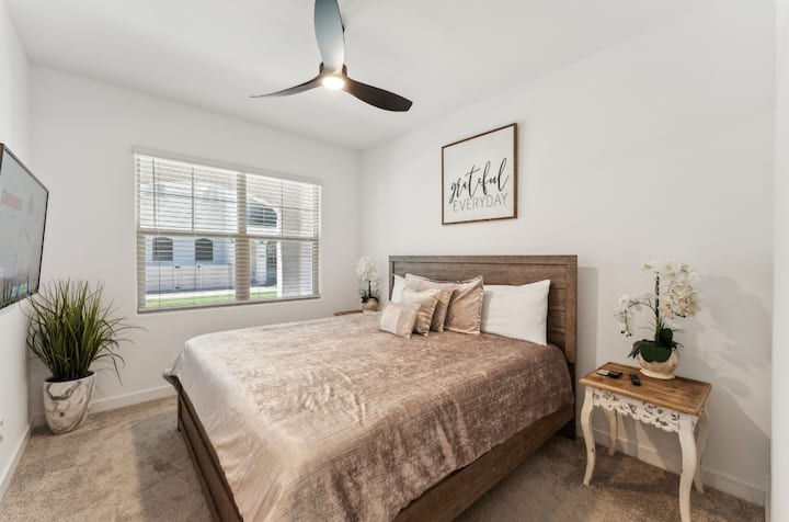 Cozy Gilbert Retreat. Pool & Pets Welcome - Gilbert, AZ