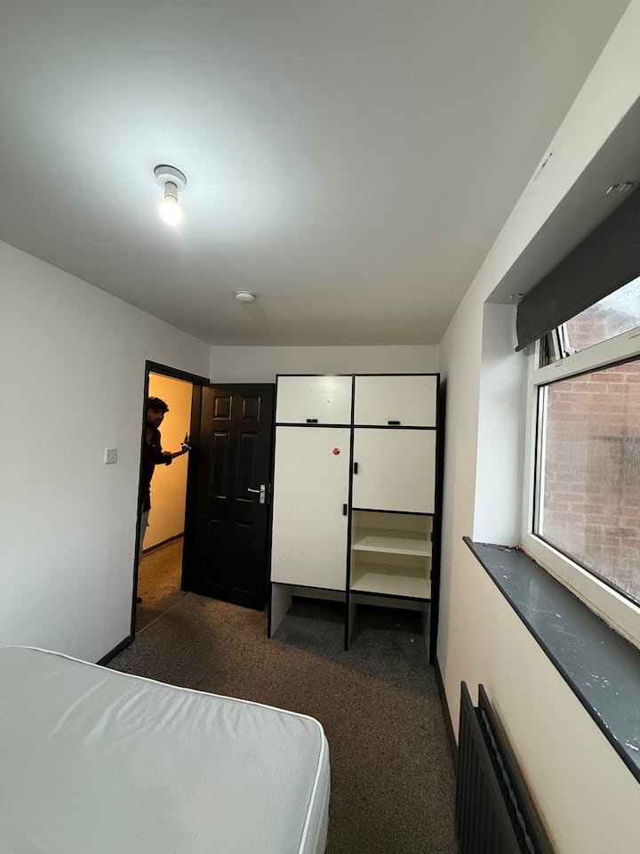 1 Ensuite Double Bedroom - Durham
