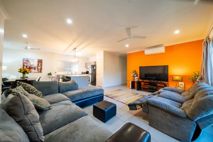 Family-friendly 4br Home - 湯斯維爾市政府