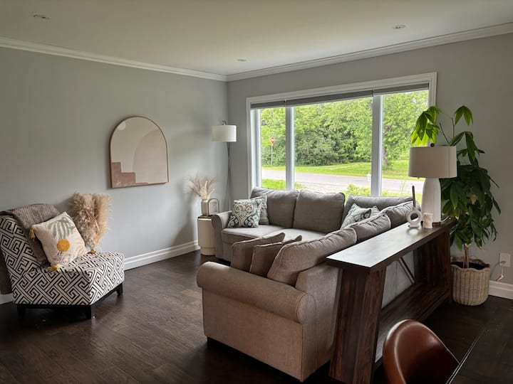 The Birch House- 
J And K’s Northern Retreat - Temiskaming Shores