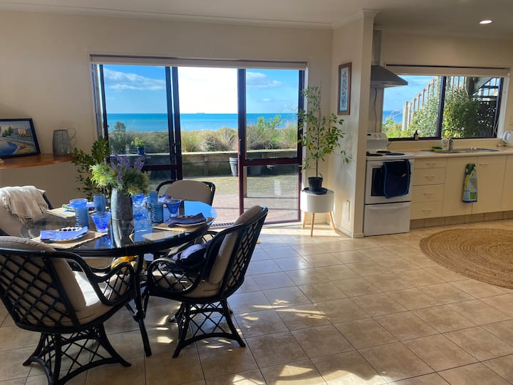 Rare Beachfront Paradise - Mount Maunganui