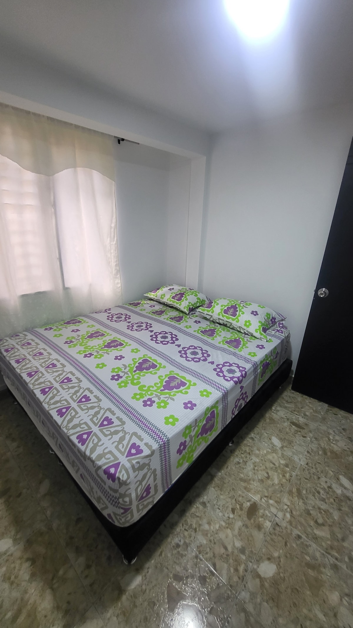 Room near USB - Houses for Rent in Bello, Antioquia, Colombia - Airbnb
