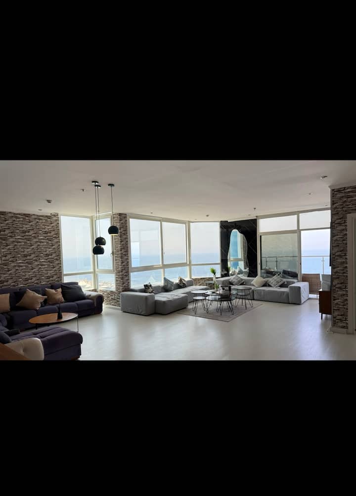 برج المسارات شقة فاخرة مطلة على البحر  دور 20 - Jeddah