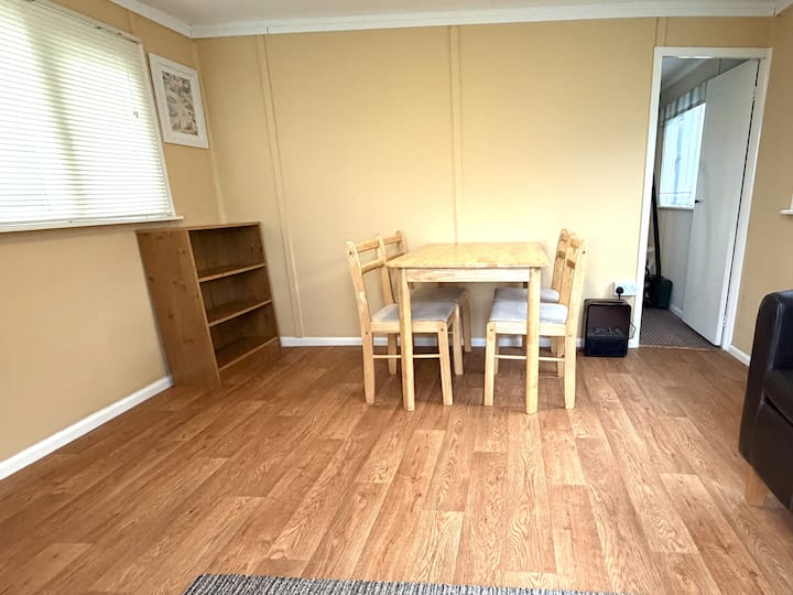 Cosy Corner Chalet 27 - Cromer