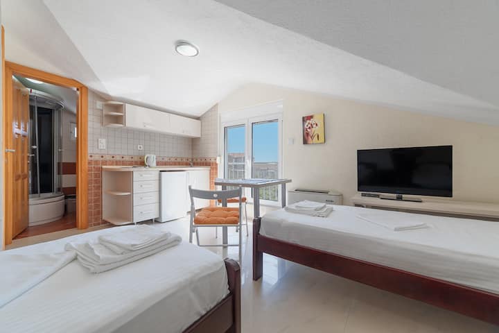 Hacienda Zoja - App. 09 - Budva