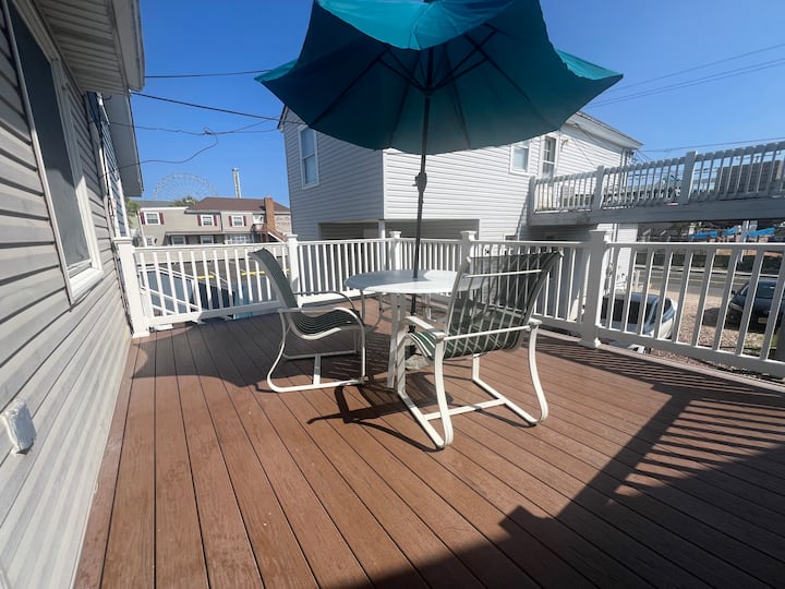 Block From Boardwalk! Cozy Place - Toms River, NJ
