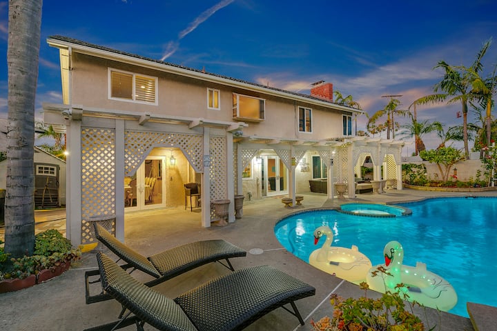 Fv20 - Mt1 - Acklay House W/ Pool - Huntington Beach, CA