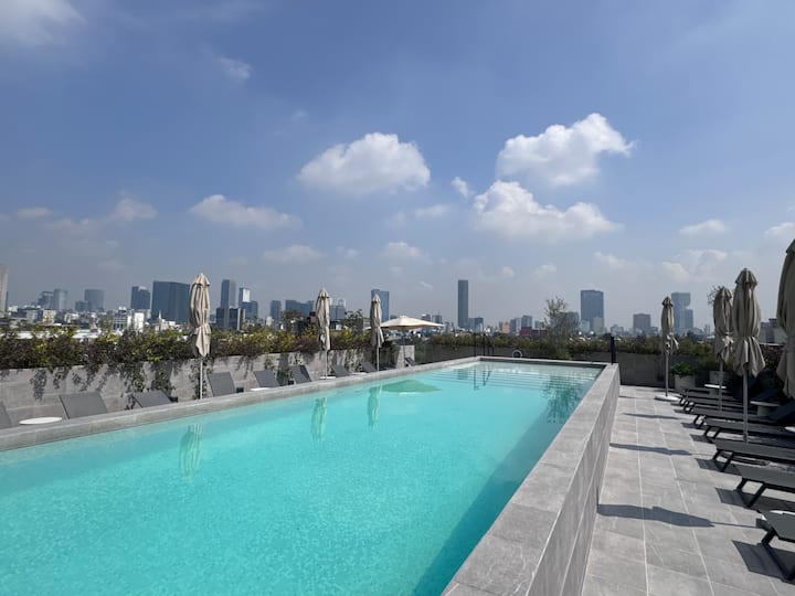 Lo Que Necesitas Y Más Al Principio De La Roma - Mexico City