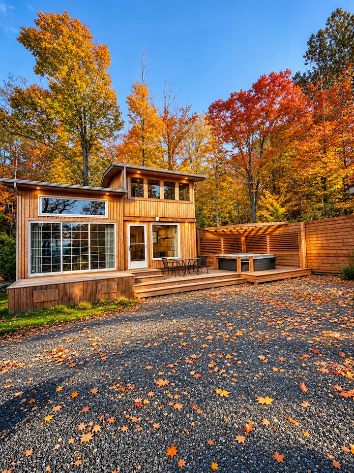 Cozy Cabin Escape With River Views & Firepit - New Brunswick