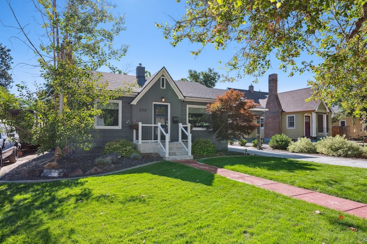 Charming Tudor On The Bench - Boise, ID